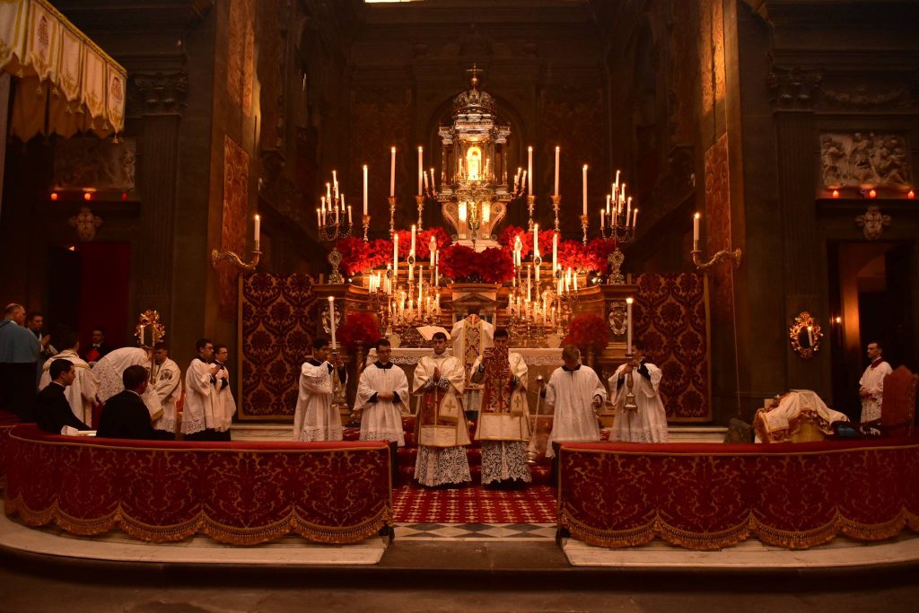Horaires de messes traditionnelles pour la fête de la Nativité ...