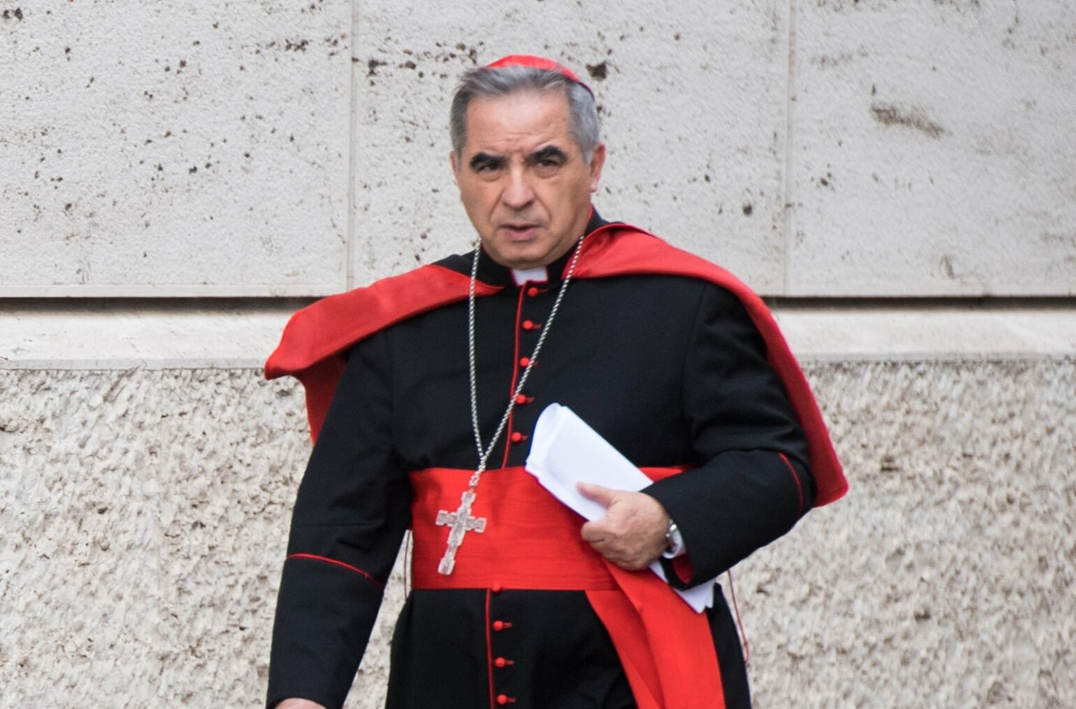 Le cardinal Angelo Becciu sera présent au prochain Consistoire ...