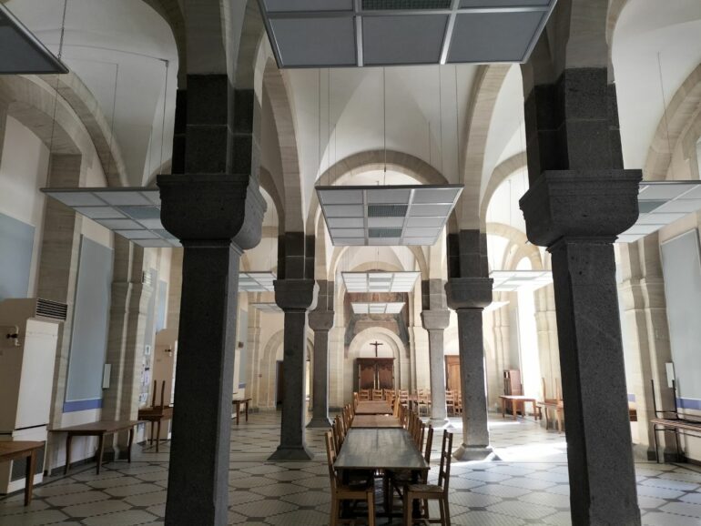 Affaire Santier : Monseigneur et son encombrant protégé - Riposte ...