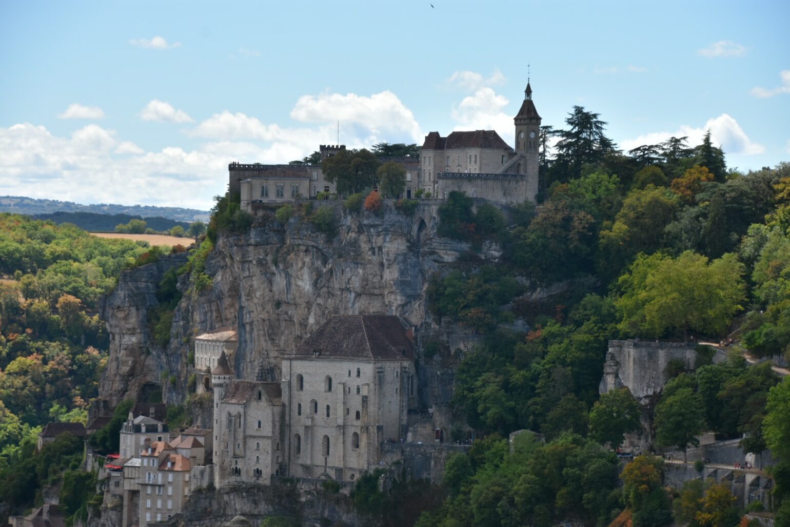 Photos: 38è Pèlerinage de la Saint-Louis à Rocamadour (ICRSP) - Riposte ...