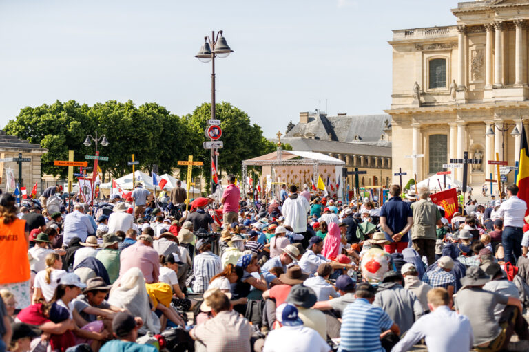 Pèlerinage de Tradition rend grâce pour ce beau pèlerinage de Pentecôte ...