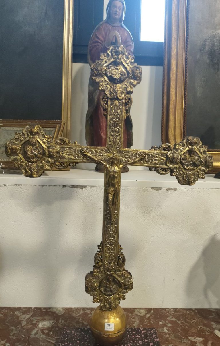 Un documentaire sur SOS calvaires - Riposte-catholique